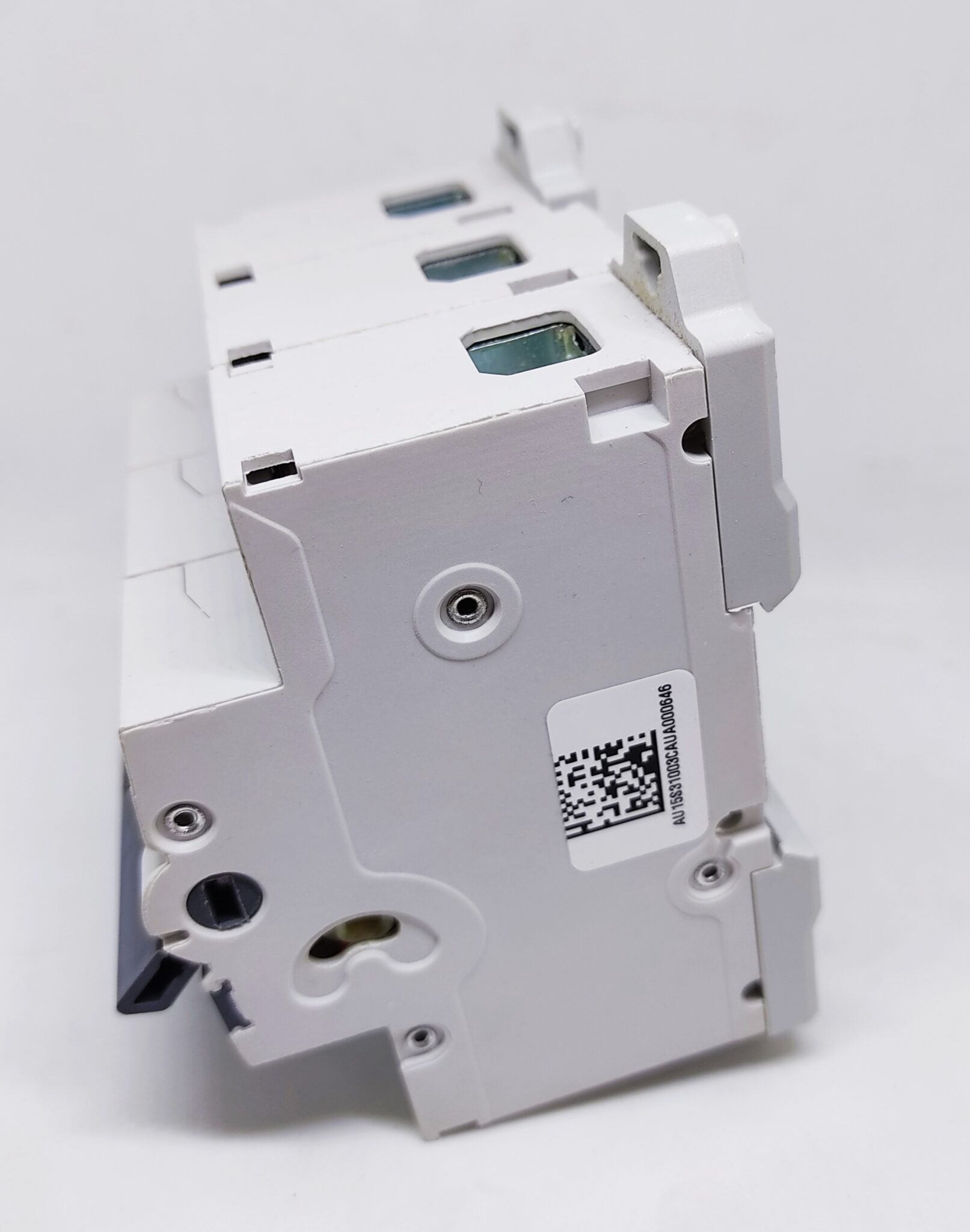 L&T/LK AU MCB 100Amp 3Pole 15KA (AU15S31003C) - Jaycee Enterprises